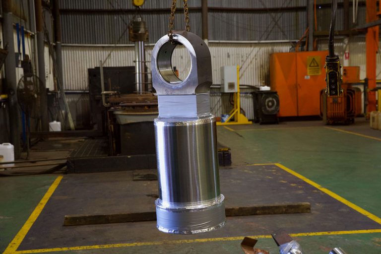 HYDRAULIC CYLINDER OVERHAULS - Hardchrome Sales